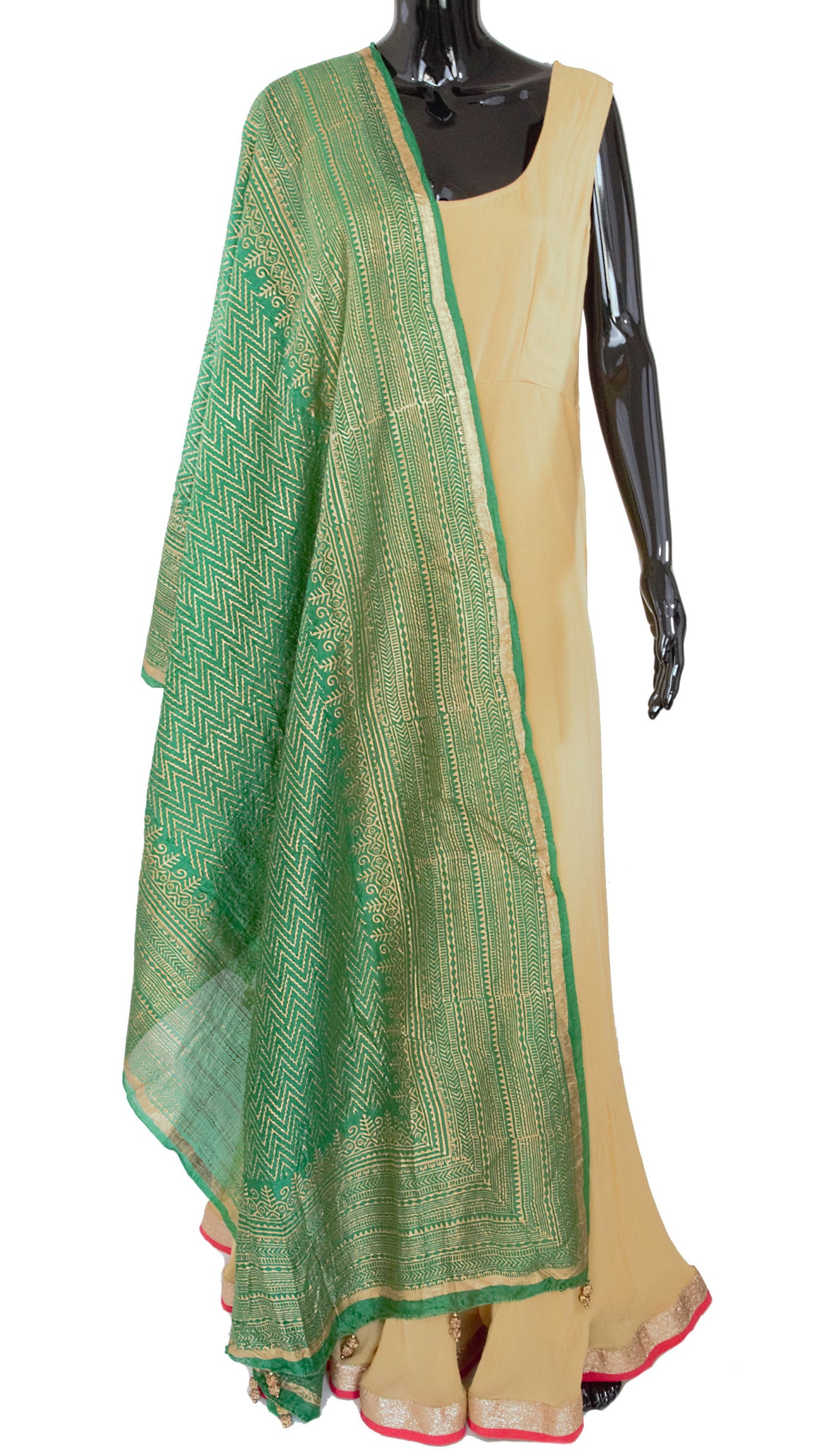 Green Color Dupatta With Golden Pattern – Bollywood Wardrobe